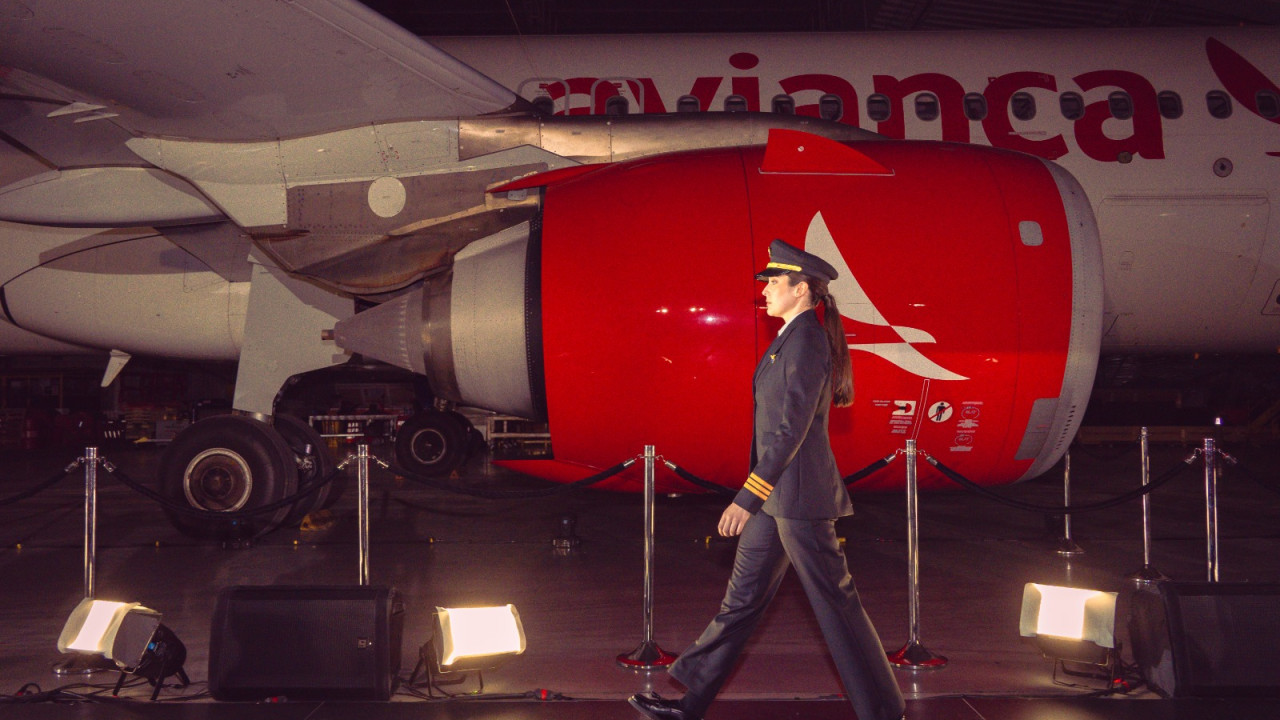 Avianca presenta sus nuevos uniformes con una propuesta que combina ...